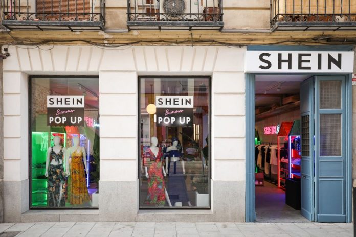 Shein y Temu ponen en jaque al textil europeo, pero Inditex resiste gracias a su control de la ...