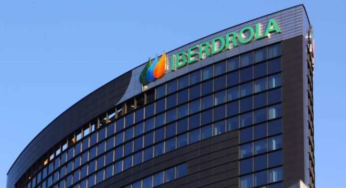 Iberdrola estrecha y digitaliza el vínculo con sus accionistas
