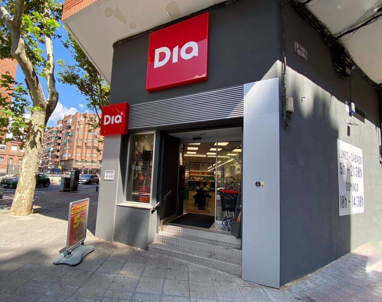 Mercadona araña la cuota de mercado de Lidl, Dia, Alcampo y ECI
