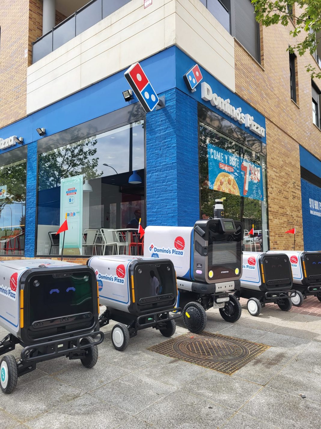 La trampa del 'come y bebe' de Domino's Pizza lleva a los clientes a ...