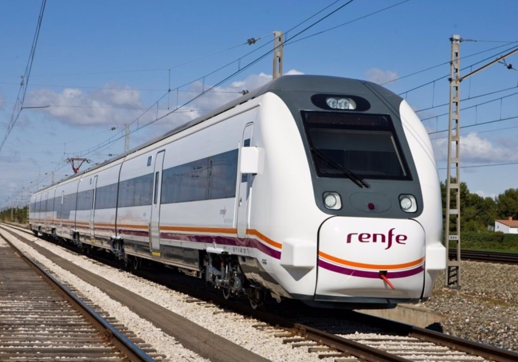 Renfe se lanza a por los jóvenes con descuentos para clientes de 14 a ...