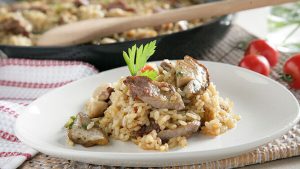 Receta de arroz con secreto ibérico y boletus: ¡Un Festín de Sabores!