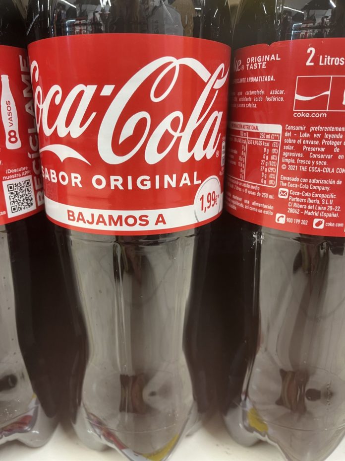 Coca-Cola vincula los salarios al IPC hasta 2029 en Valencia ...